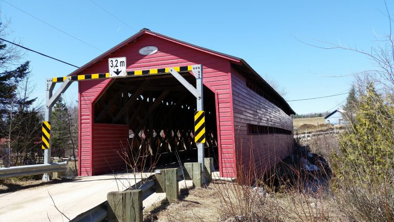 The Covered Bridges of the Vallée-de-la-Gatineau
